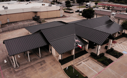 Commercial | Bank - Joe Hall Roofing & Contracting
